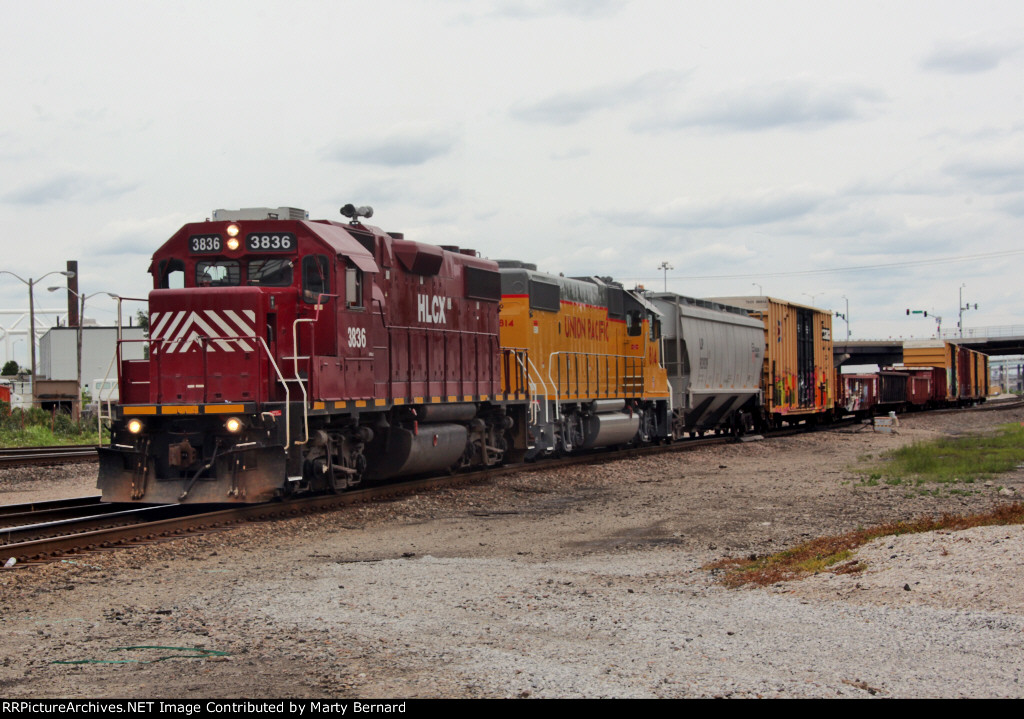 HLCX 3836 and UP 814 at Santa Fe Junction